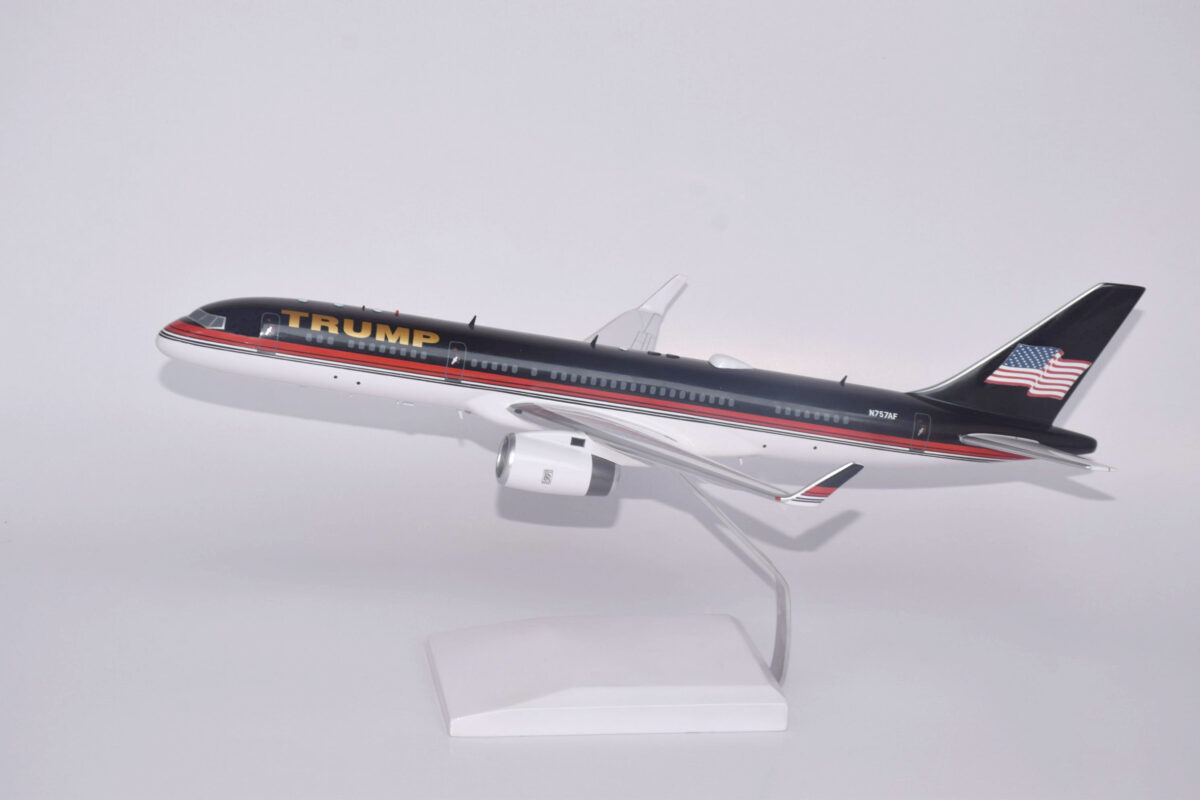 Custom Aircraft Models Gallery of commercial and corporate...........