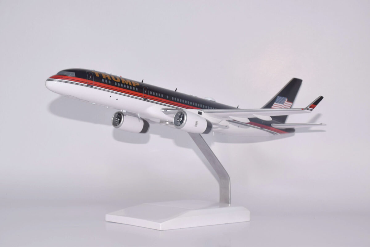 Custom Aircraft Models Gallery of commercial and corporate...........